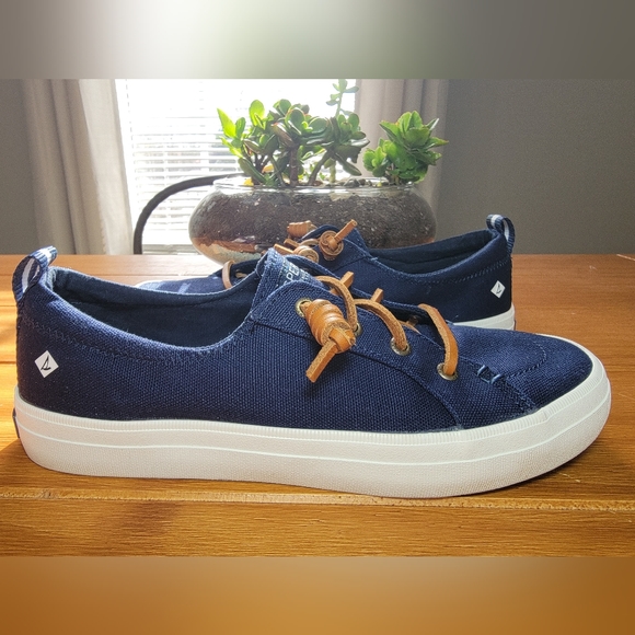 Sperry | Shoes | Sperry Crest Vibe Sneaker Size 8 | Poshmark